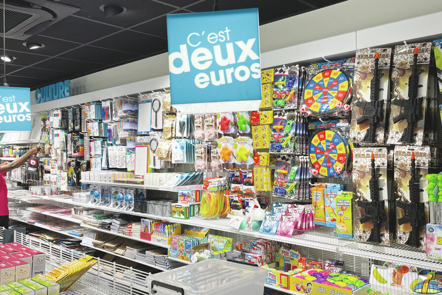 C’est deux euros s’ancre dans le paysage du discount