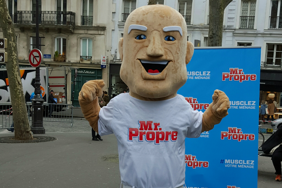 Mr Propre va à la rencontre des Parisiens