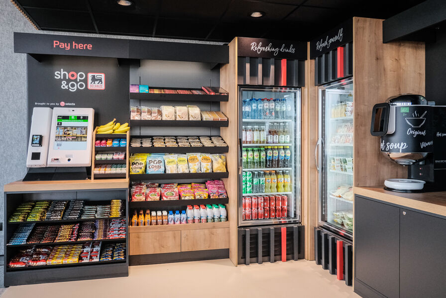 Magasins autonomes : Delhaize et Selecta développent des Shop&Go en ...