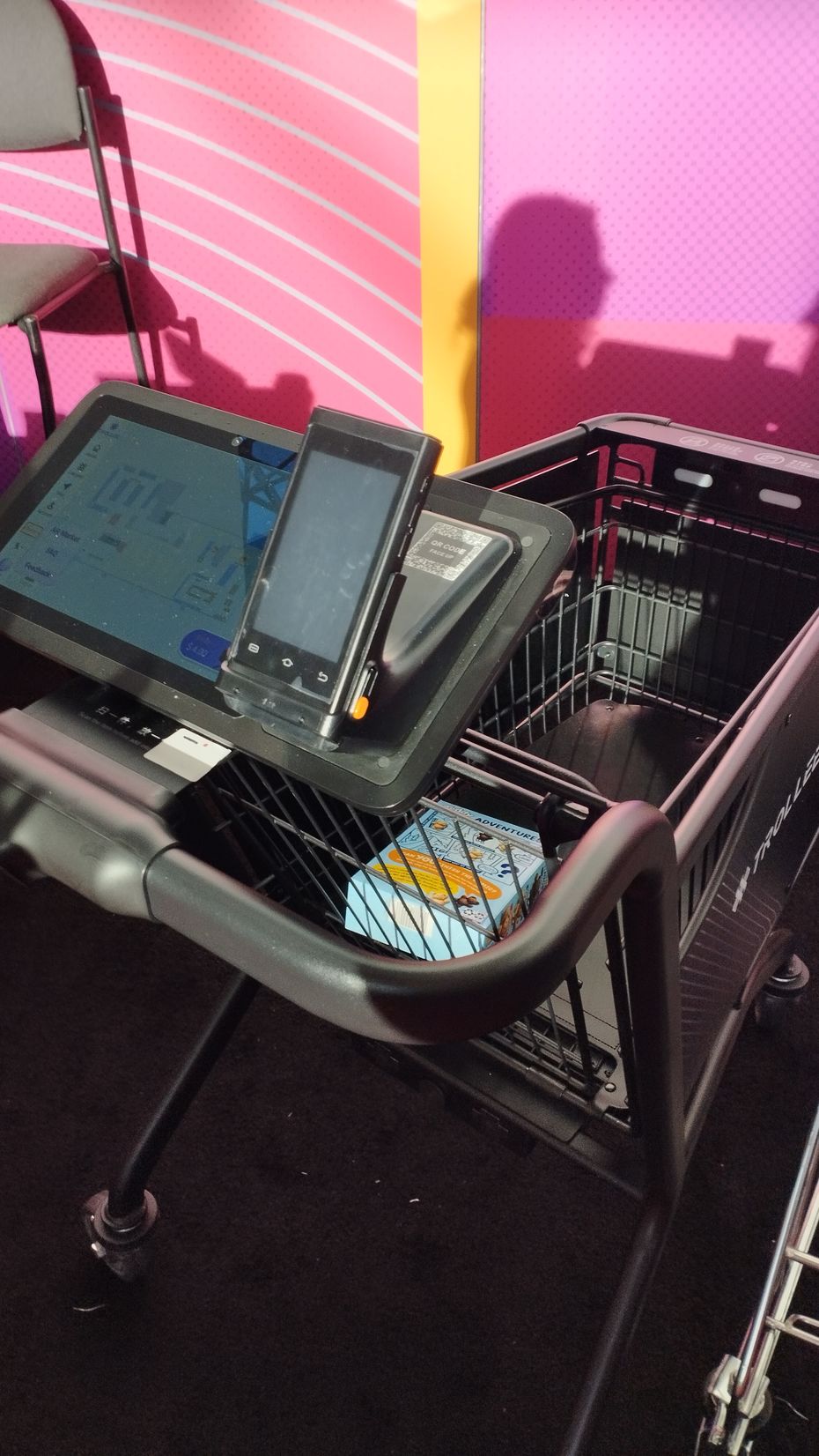 NRF 2024 : Trollee, un chariot connecté bientôt en France
