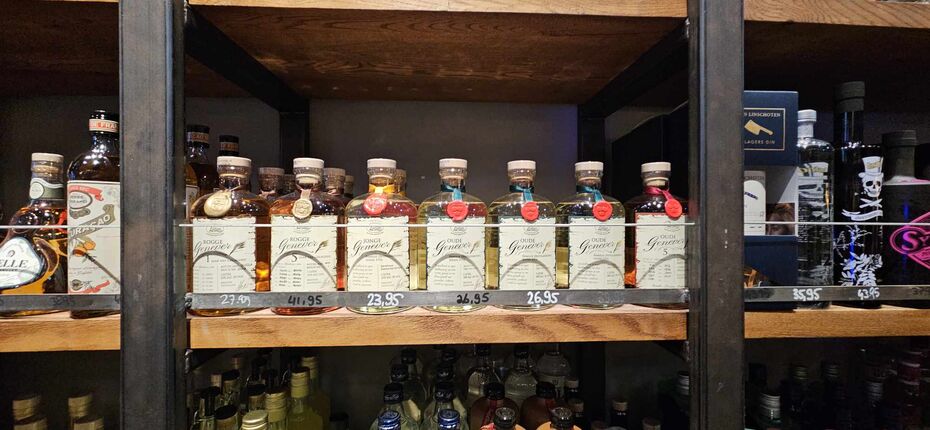 Rotterdam : découvrez The Library of Spirits, une boutique immersive ...