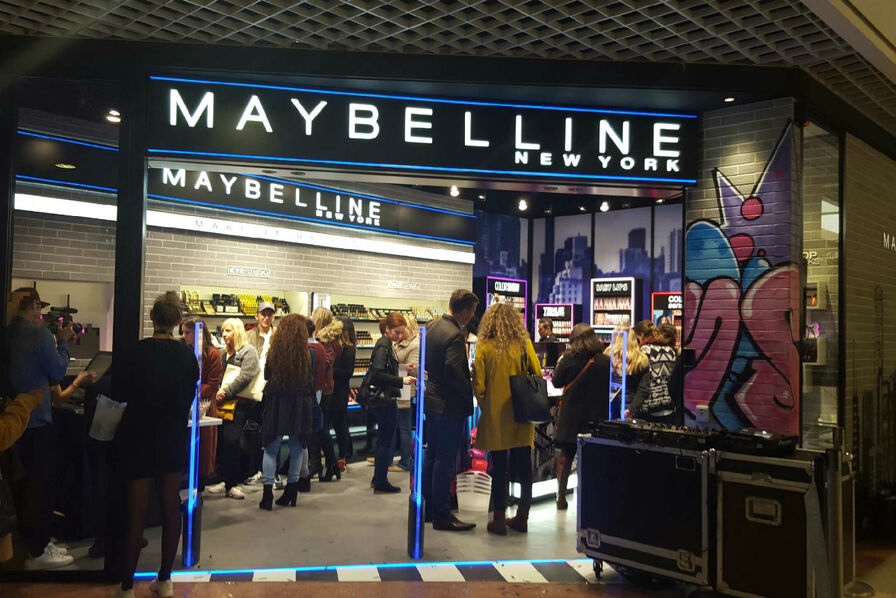 Maybelline ouvre une deuxième boutique en région parisienne
