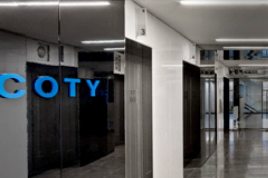 Coty change de dimension