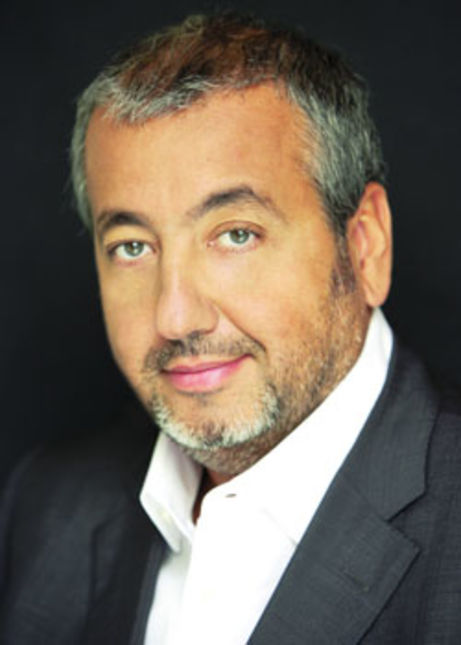 Michel Ohayon revient au commerce en reprenant...